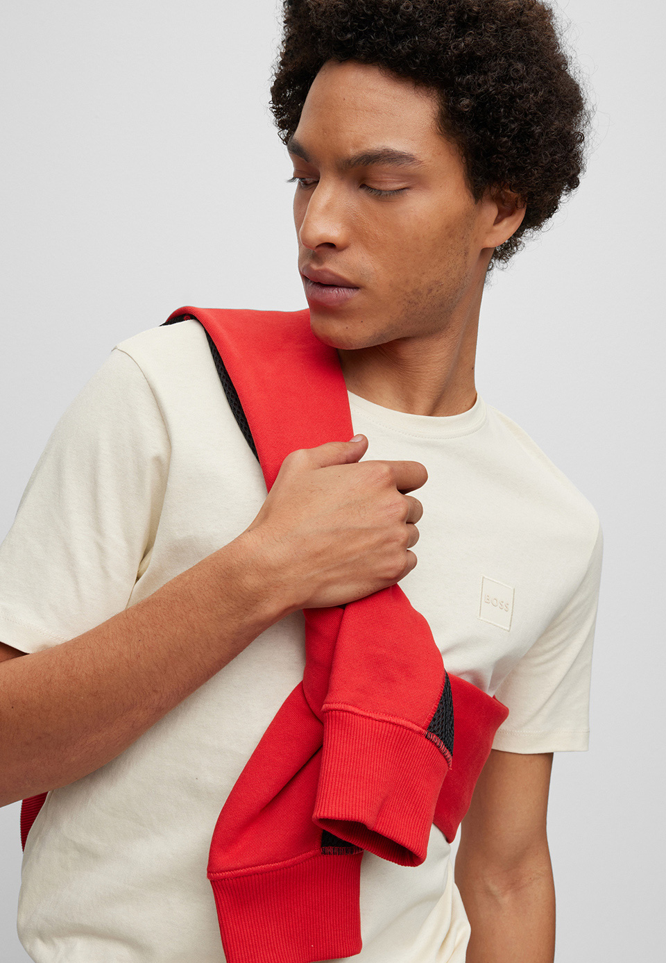 BOSS(보스) [공식] [보스] 로고 패치 코튼 릴랙스핏 반팔 티셔츠50472584_277 | S.I.VILLAGE (에스아이빌리지)